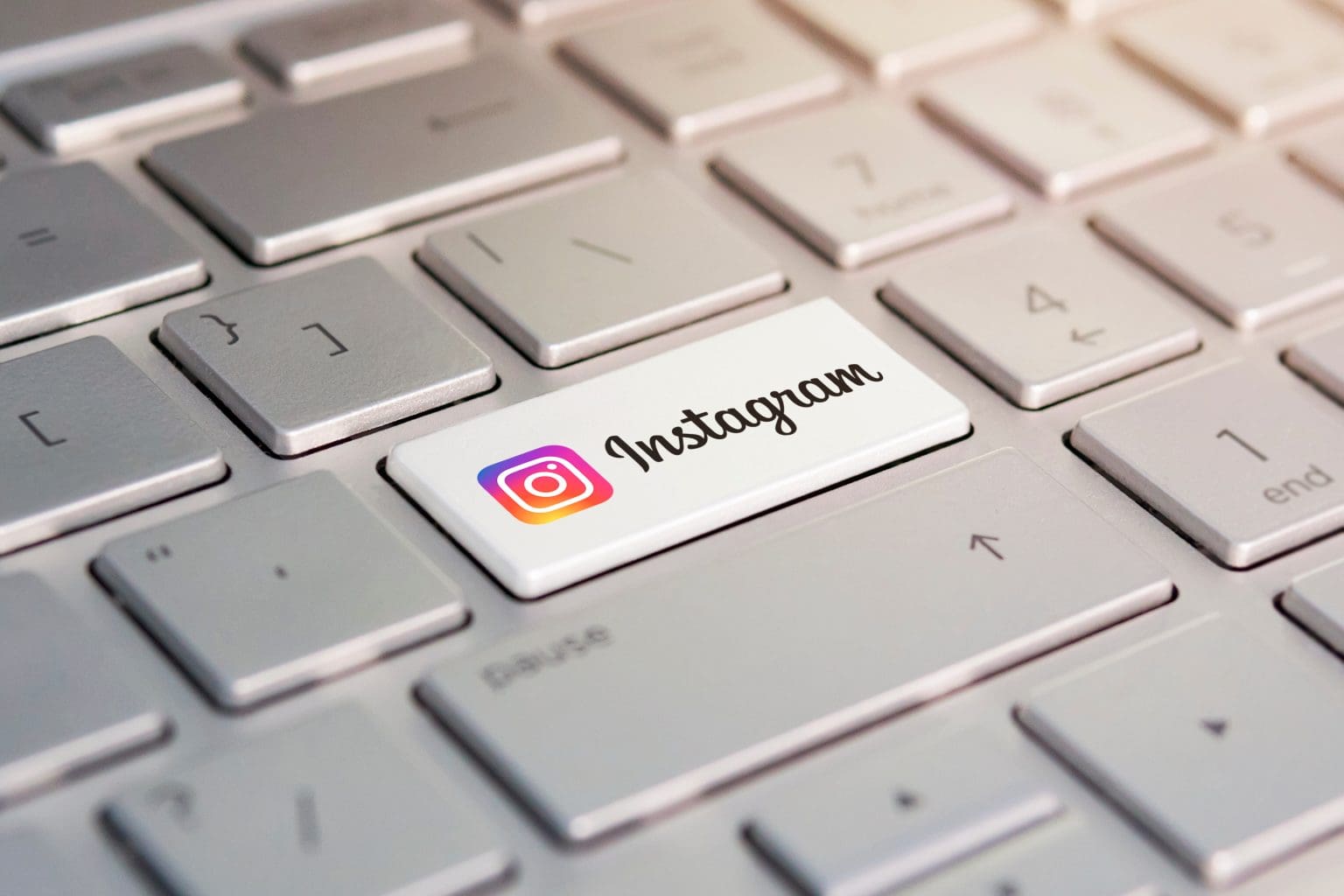 Is Instagram Hurting Your Brand? Disadvantages for Business
